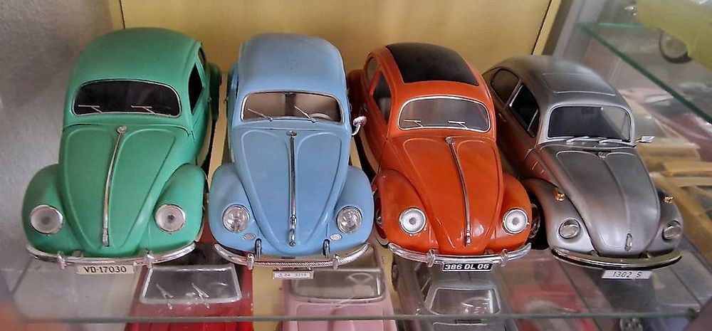 VW Käfer Modelle 1:18 (Gebraucht) in Pratteln für CHF 135 – nur Abholung auf Ricardo kaufen