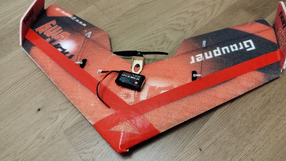 EPP Hott Wing Graupner / 60cm | Kaufen auf Ricardo