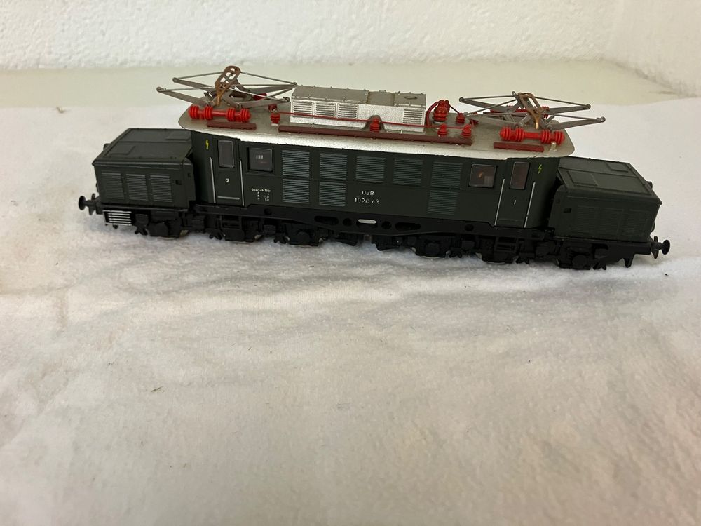 Kleinbahn H0 ÖBB E-Lok 1020.43 grün Vintage (Gebraucht) in Schlieren ...