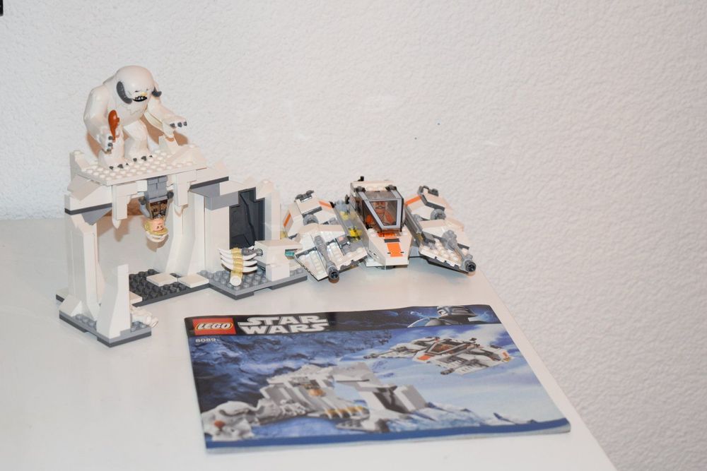 Lego Star Wars 8089 100% Komplett Wampa Cave Planet Hoth (Gebraucht) in ...