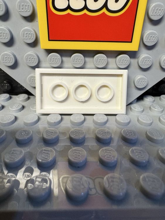 Lego 2x4 Fliese I ️ Lego Store Lego House (Neu (gemäss Beschreibung ...