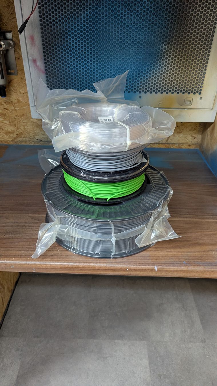 3D Drucker Filamente: PETG, NinjaFlex, Smartfil, Top! (Gebraucht) in ...