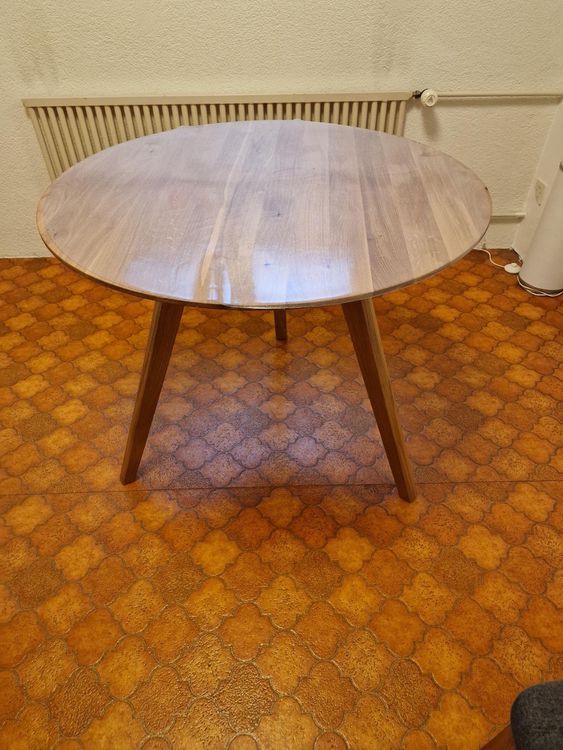Small round table – like new – solid oak wood | Kaufen auf Ricardo
