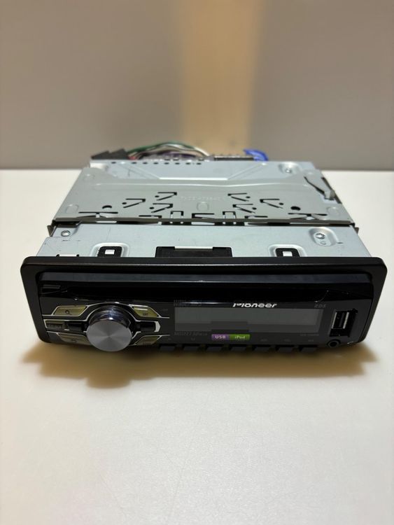 Autoradio PIONEER DEH-2400UB | Kaufen auf Ricardo