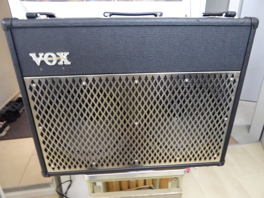 VOX Gitarren-Amp, AD100VT, 100Watt (Gebraucht) in Hinwil für CHF 100 ...