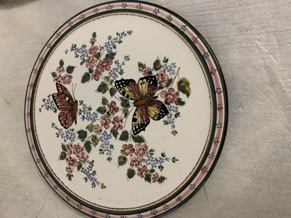 Schöner Wandteller, Handarbeit, Schmetterlinge Ki7 (Neu und originalverpackt) in Erlenbach ZH ...