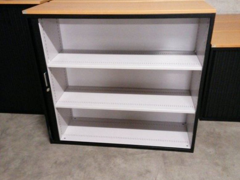 Lista Lateralschrank – Schweizer Qualität – sofort verfügbar (Gebraucht ...