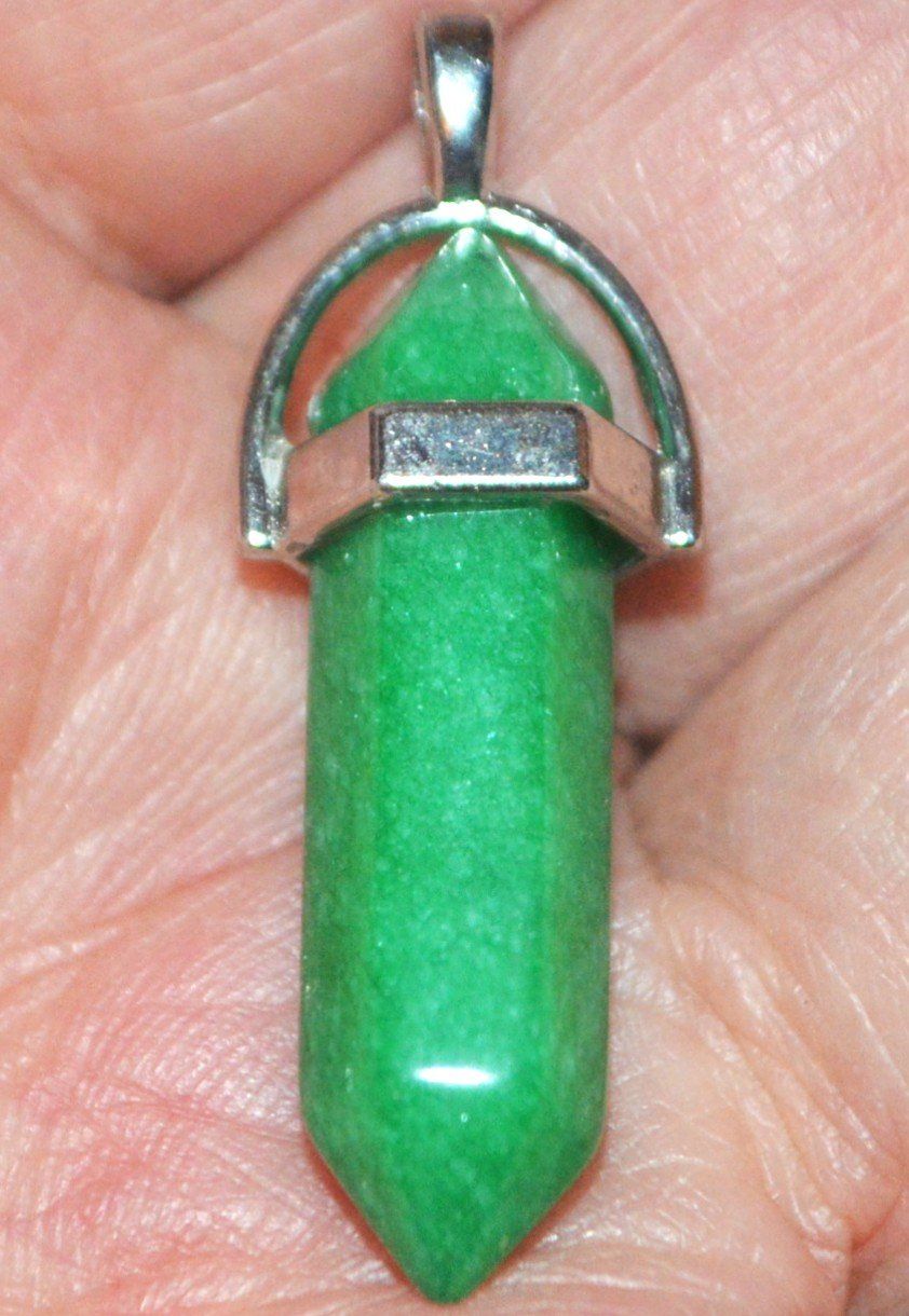 Anhänger L-6083 – Malaysia Jade Säule ca. 35x8mm (Neu und ...