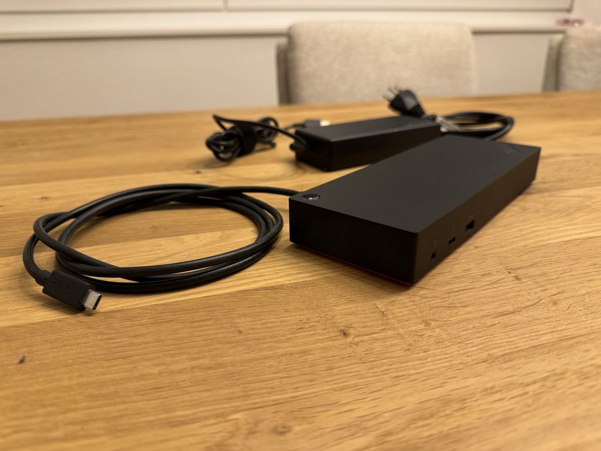 Lenovo ThunderBolt 3 Dock (Docking Station) USB-C (Gebraucht) in ...