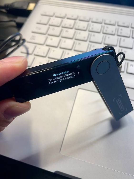Ledger Nano X mit Bluetooth (Gebraucht) in Balgach für CHF 69 – nur ...
