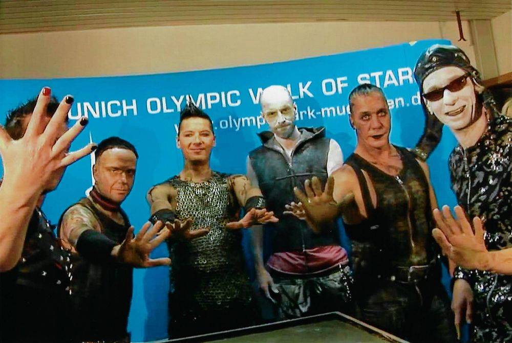 Original Autogramm von Rammstein (A4 Foto) (Gebraucht) in Ziefen für ...