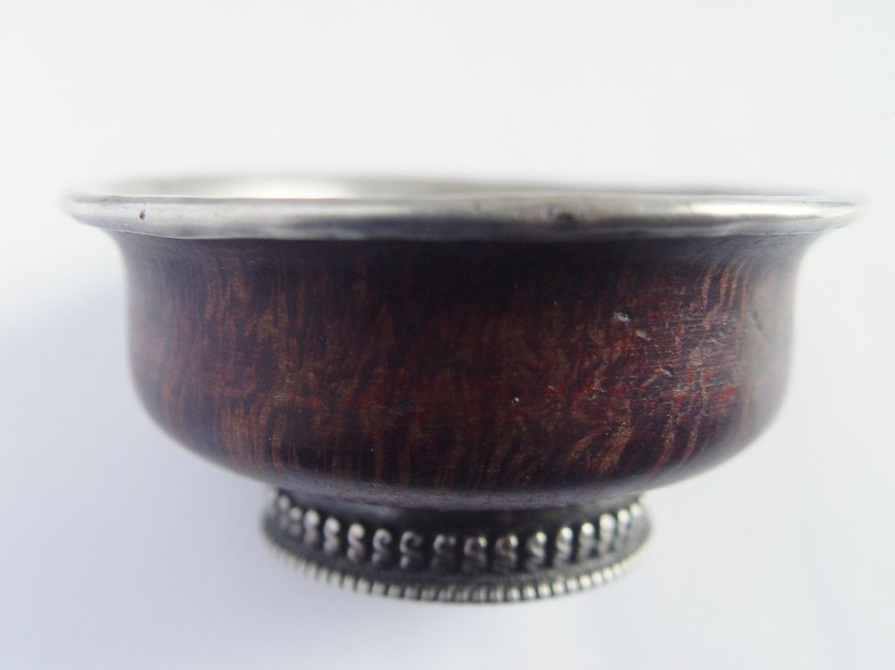Antike Pherba,Tibetanische Teeschale, Wurzelholz mit Silber (Gebraucht ...