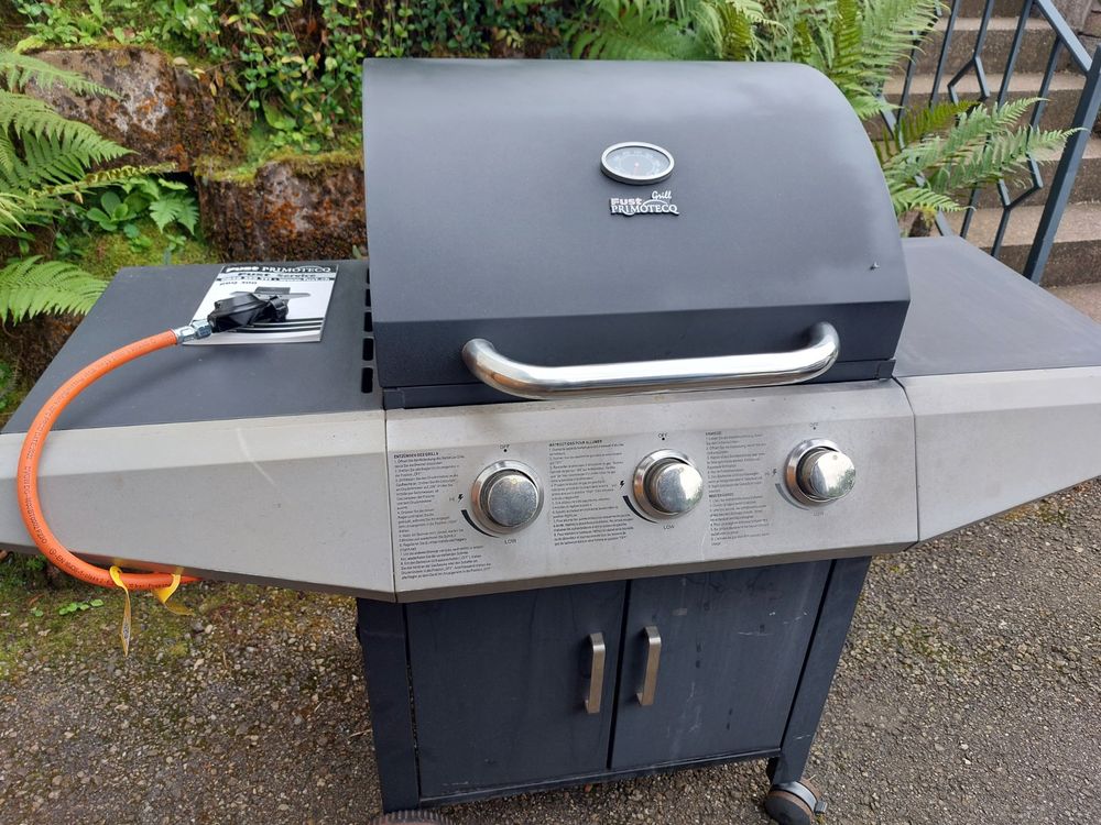 Gasgrill 3 Brenner von Fust Primoteq BBQ 300 guter Zustand (Gebraucht) in Kriens für CHF 54 ...