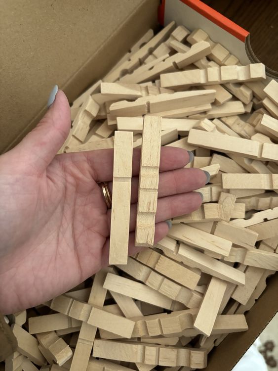 Wäscheklammern zum basteln (Neu (gemäss Beschreibung)) in Weiach für CHF 2 – mit Lieferung auf ...