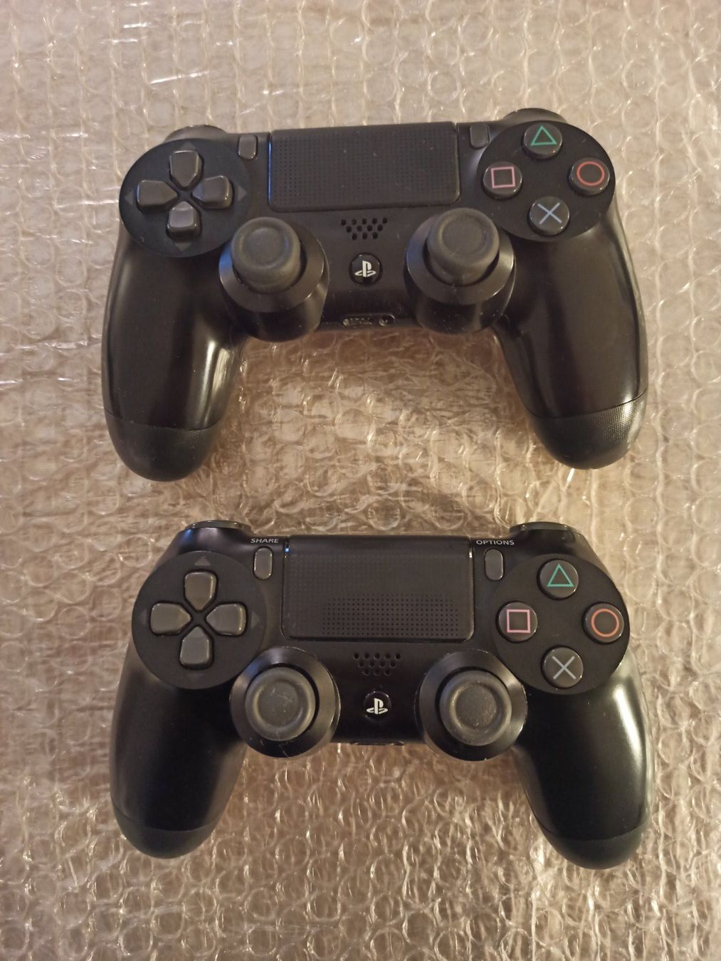 2x Original Controller Sony PS4 Wireless DualShock 4 V2 (Gebraucht) in ...