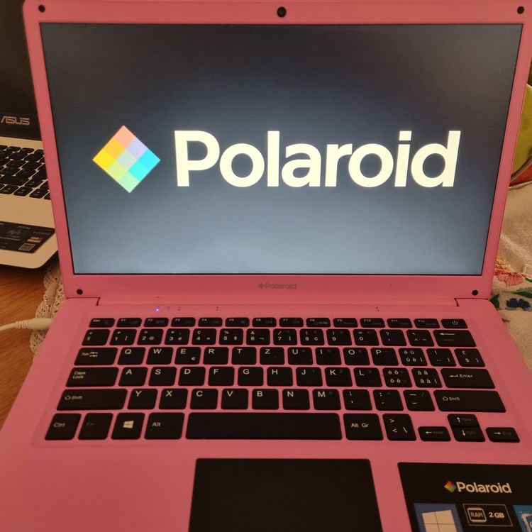 Pc Polaroid | Kaufen auf Ricardo