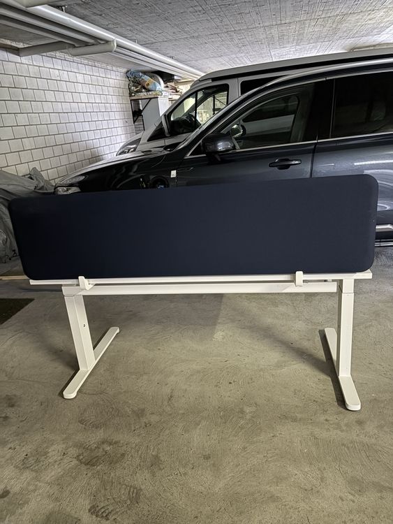 Haworth Sitz-Steh-Tisch, weiss, mit Schallschutzwand top! (Gebraucht ...