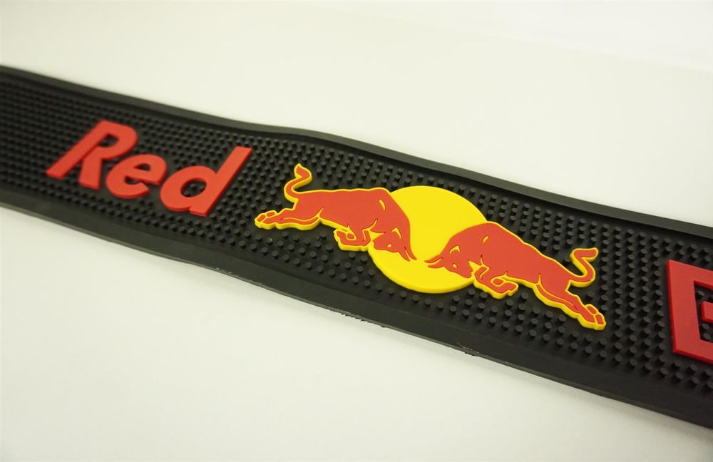 Barmatte "Red Bull®" ca. 60x9cm (Gebraucht) in Mels für CHF 16 – mit ...
