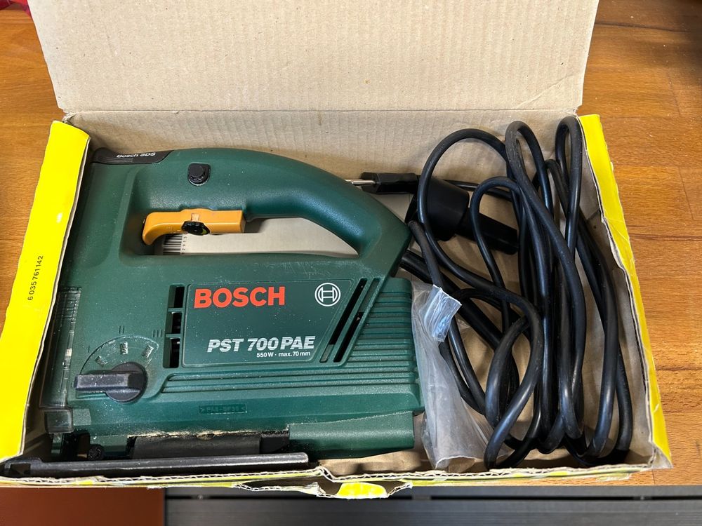Bosch Stichsäge PST700PAE in OVP mit Sägeblätter | Kaufen auf Ricardo