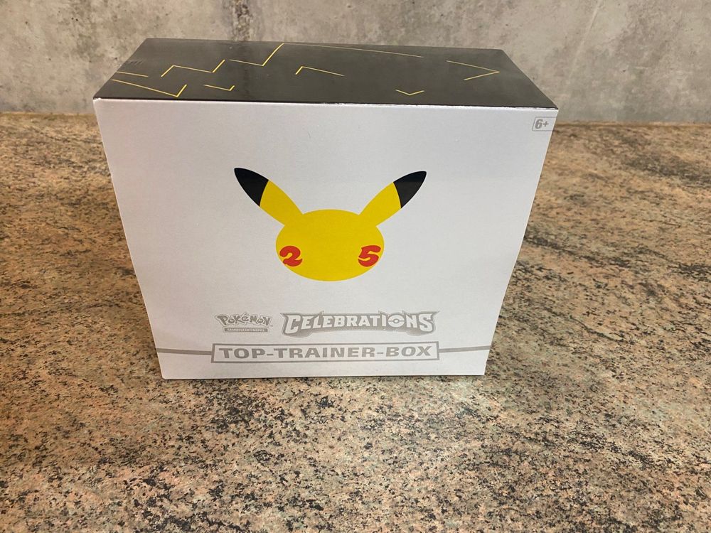 POKEMON-TOP TRAINER BOX-CELEBRATIONS-2021 (Neu und originalverpackt) in ...