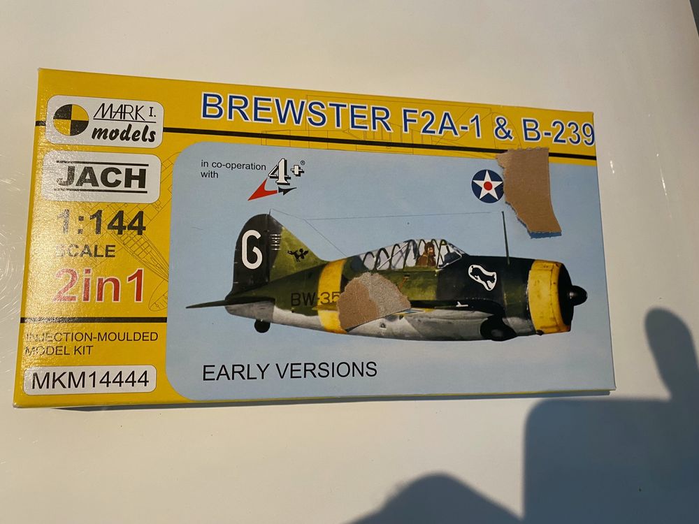 1/144 BREWSTER F2A-1 BUFFALO & B-239 (Gebraucht) in MÜHLEDORF/SO für ...