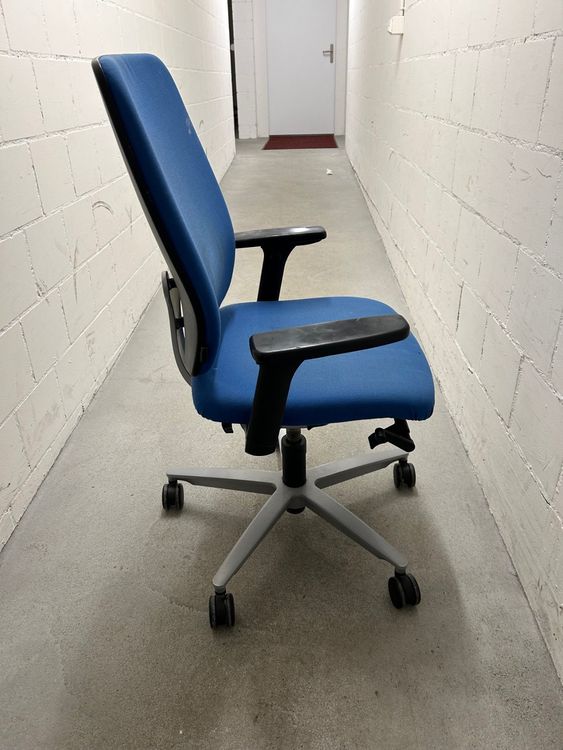 Bürostuhl, gebraucht (Gebraucht) in Baden für CHF 1 – nur Abholung auf Ricardo kaufen