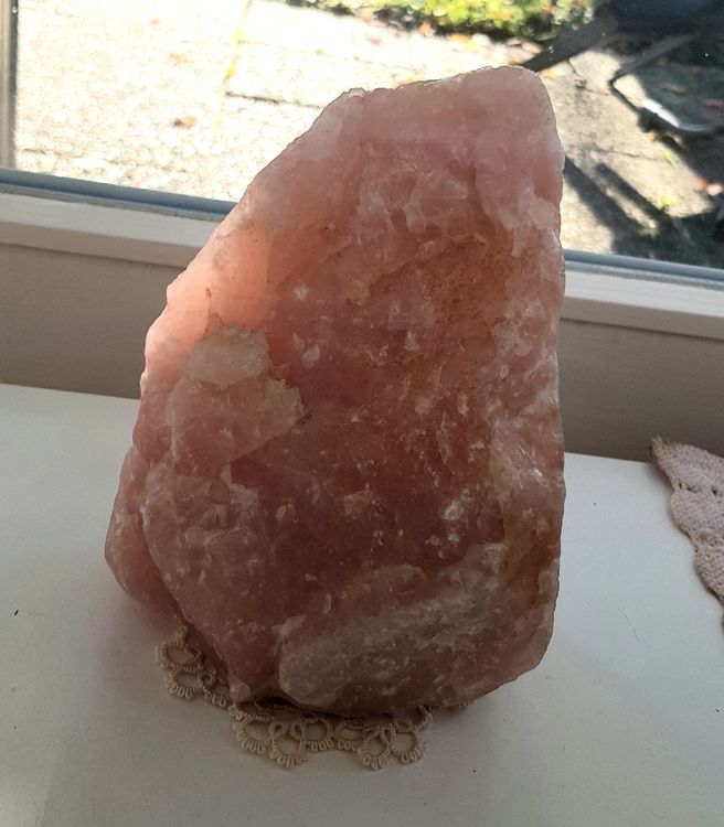 Grosser Rosenquartz Heilstein Selbstliebe (Gebraucht) in Menznau für ...