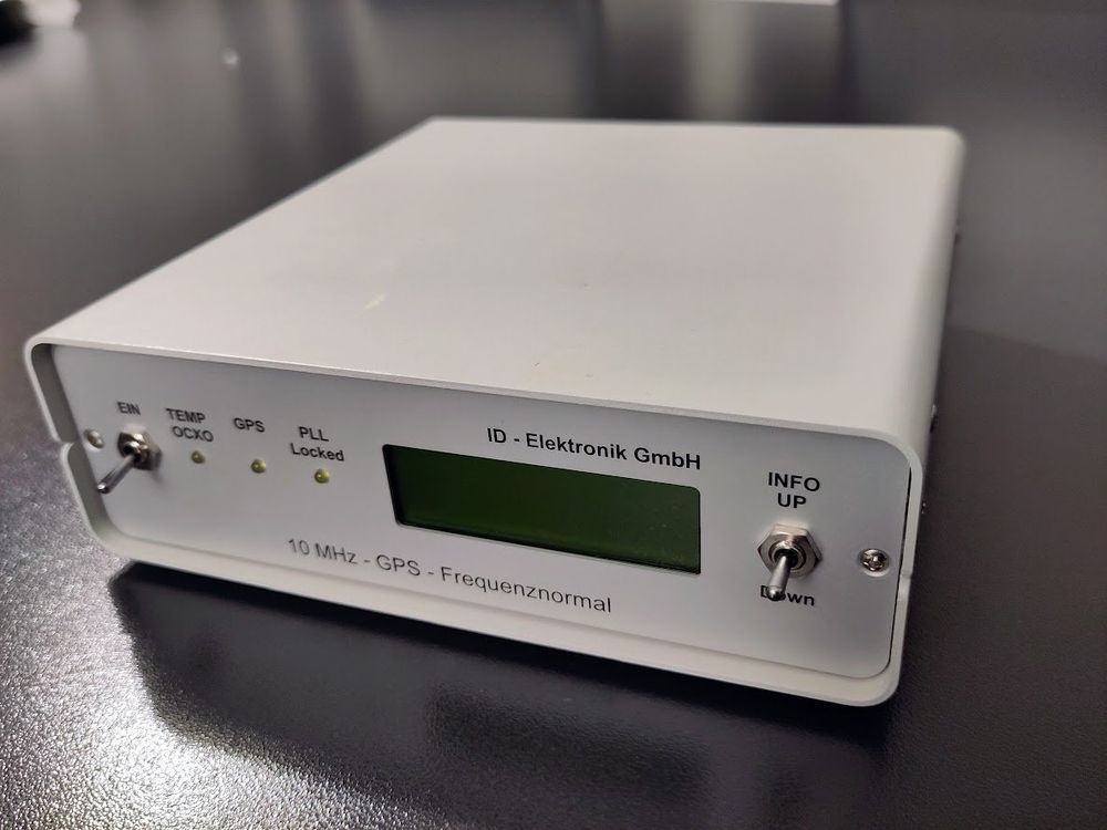 10 MHz GPS Frequenznormal (Gebraucht) in für CHF 250 – mit Lieferung ...