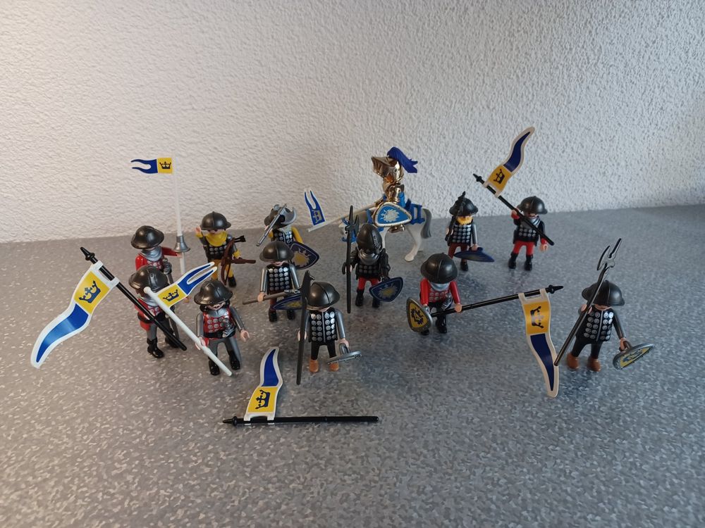 13 Playmobil Ritter: Löwenkopf mit Krone (Gebraucht) in Hagendorn für ...