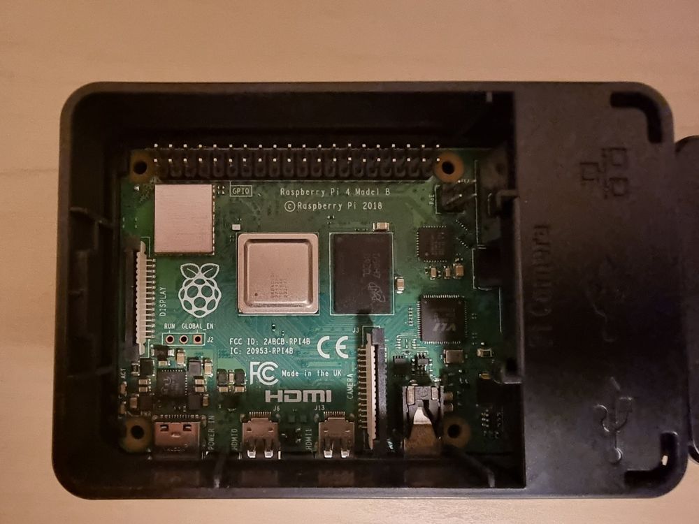 Raspberry Pi 4 8G (Kit mit 16GB-Karte, Gehäuse und Netzteil) (Gebraucht ...