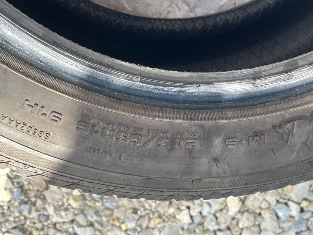 Vente de pneus d’hiver eskimo hp 2– Très bon état. VW Golf (Gebraucht ...