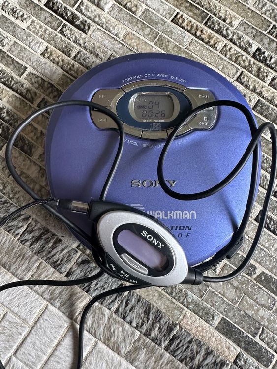 SONY CD WALKMAN D-EJ611 mit Remote, Super Gerät ! CD Player | Kaufen ...