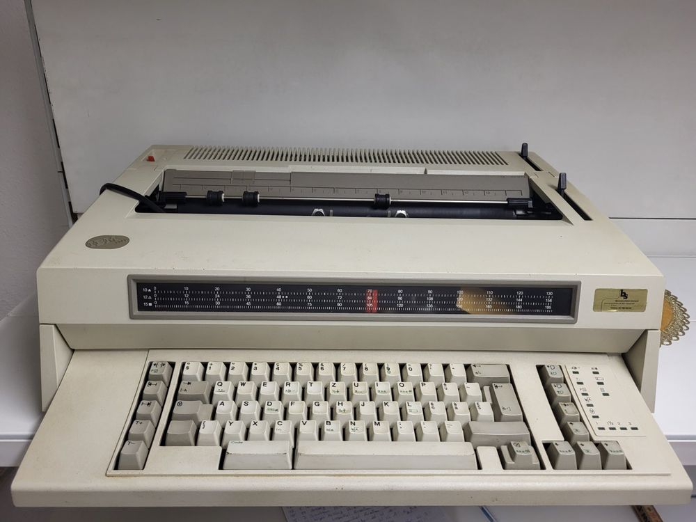 Antike IBM 6783 Schreibmaschine ab 9.-**** | Kaufen auf Ricardo