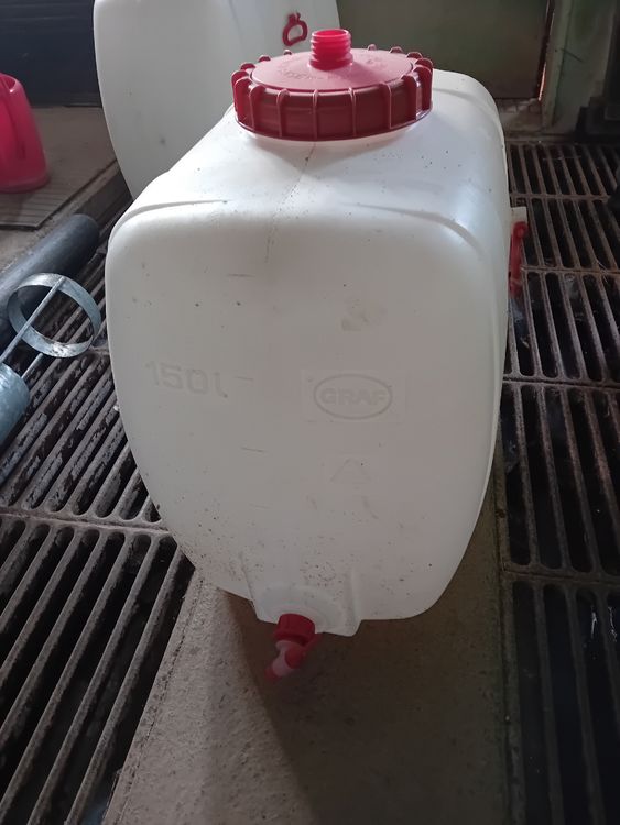 Getränkefass Wassertank 150l mit Hahn und Schraubverschluss (Gebraucht) in Dussnang für CHF 50 ...
