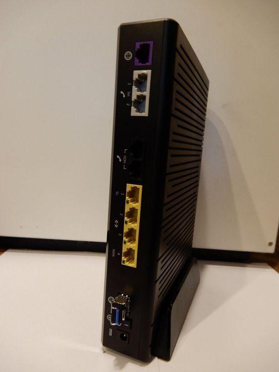 Router Swisscom und Telefon (Gebraucht) in Unterentfelden für CHF 1 ...