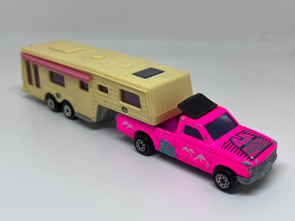 MAJORETTE Camping Car Deluxe | Acheter sur Ricardo