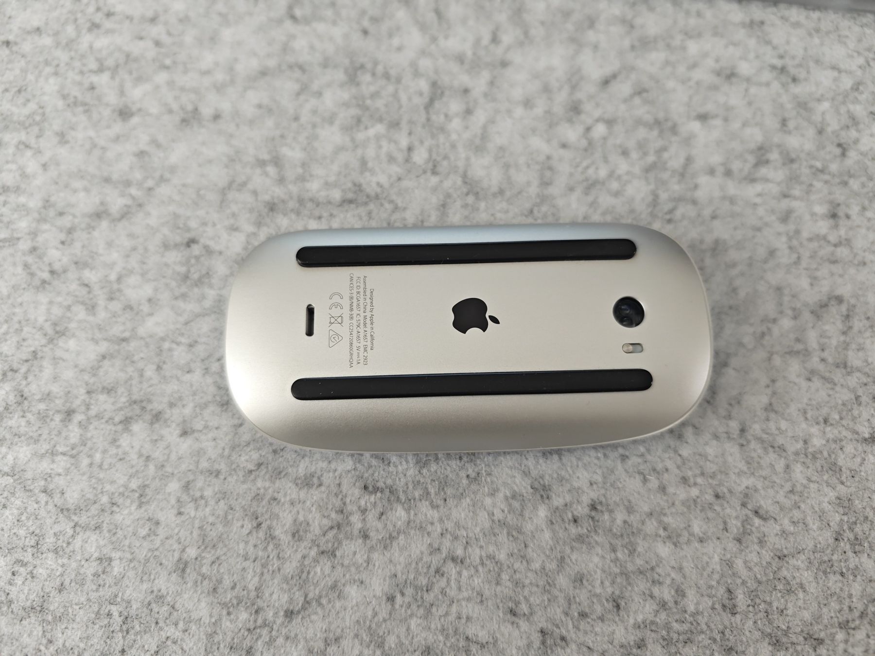 Apple Magic Mouse - Wireless, Rechargeable, Great Value! (Gebraucht) in ...