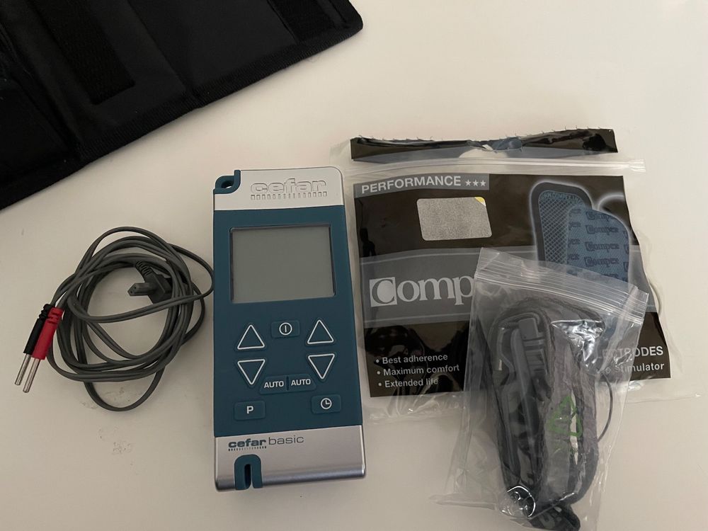 cefar compex basic avec sacoche electrostimulateur (Gebraucht) in Pully für CHF 70 – mit ...