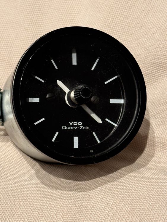 VDO Quartz Uhr BMW (Gebraucht) in Winterberg ZH für CHF 17 – mit ...