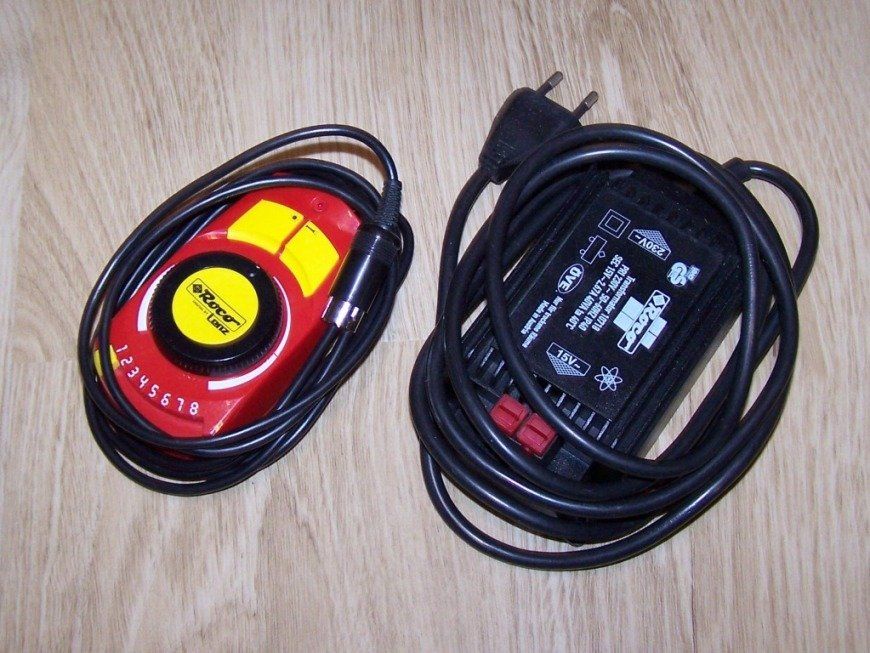 Roco 10750 Lenz Digital Lokmaus + 10718 Trafo 230V - 40 VA! | Kaufen ...