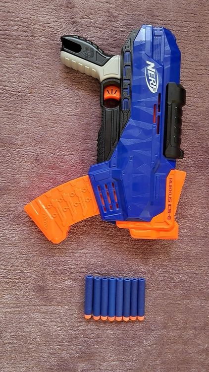 Nerf Elite Rukkus ICS-8 Blaster - leicht gebraucht! (Gebraucht) in ...