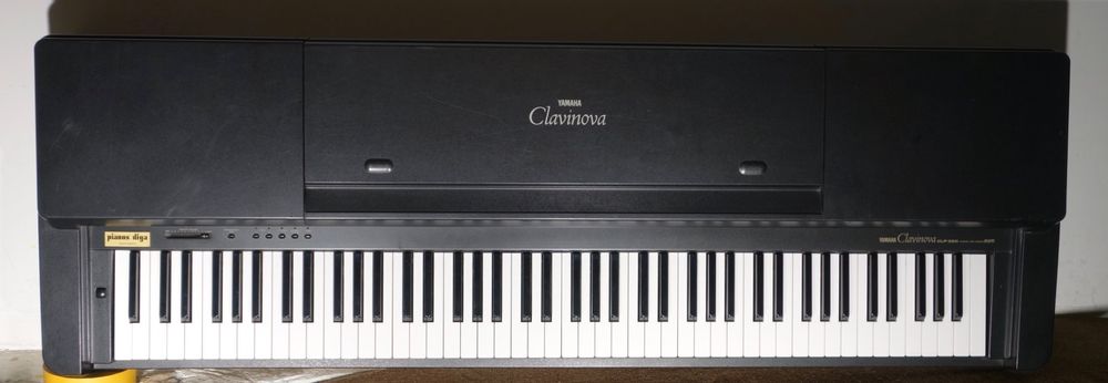 Yamaha Clavinova CLP-350 Digitalpiano E-Piano (Gebraucht) in Biel ...