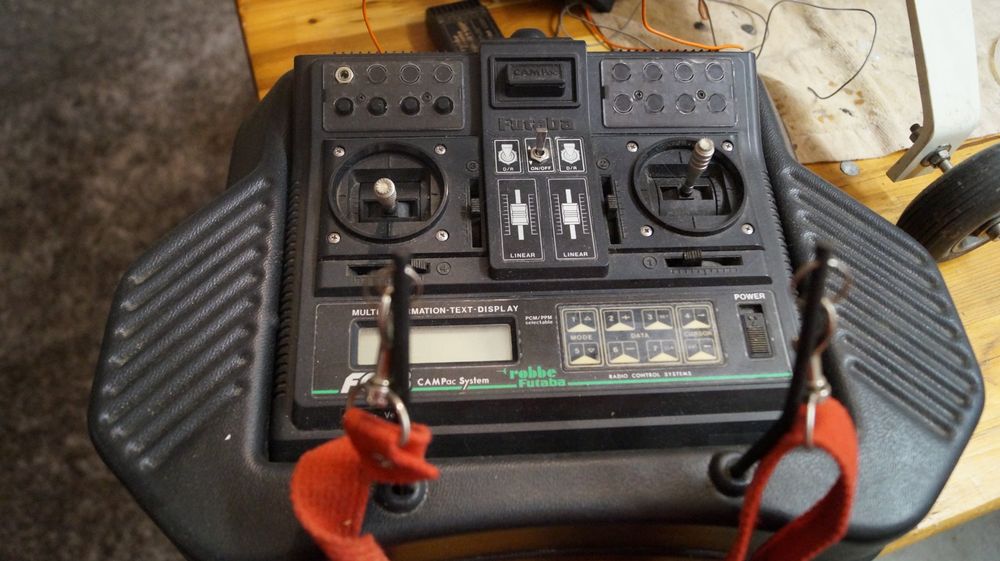 Robbe/Futaba FC 18 (Gebraucht) in Matzendorf für CHF 36 – mit Lieferung ...
