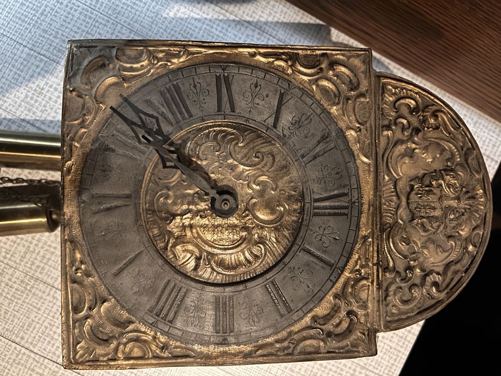 Antike Wanduhr aus Messing (Gebraucht) in Birsfelden für CHF 450 – mit ...