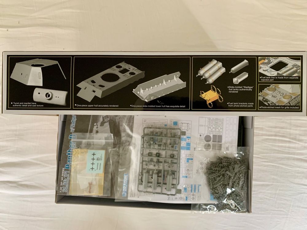 Dragon 6881 Panther D w/Stadtgas Fuel Tanks Magic Tracks (Neu und ...