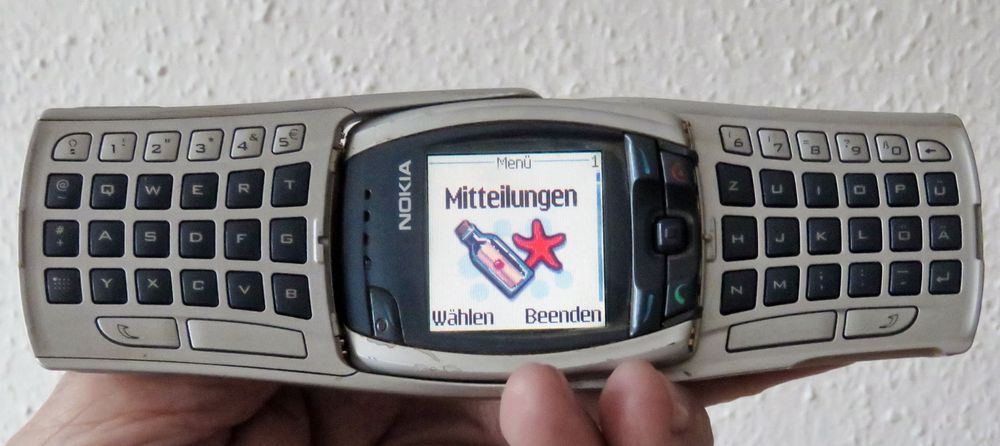 Nokia 6800: 20-jährige "Schreibmaschiene" made in Finland (Gebraucht ...