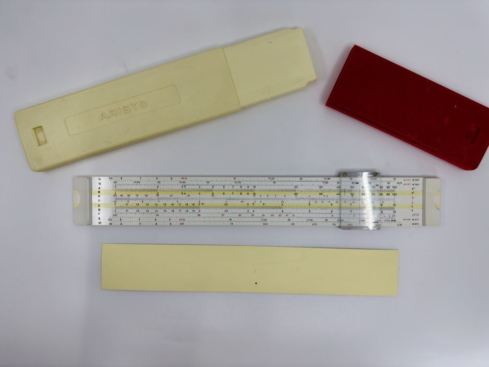 ARISTO TRILOG Nr. 0908 Rechenschieber Box Tabelle 1365 | Kaufen auf Ricardo