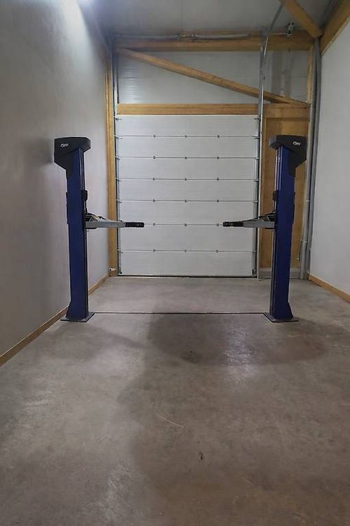 Lift 3.5 tonnes (D'occasion) à Troistorrents pour CHF 1500 – retrait ...