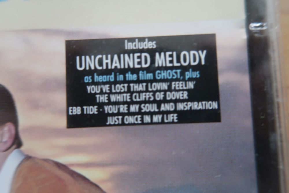 THE RIGHTEOUS BROTHERS - THE VERY BEST OF - UNCHAINED MELODY (Gebraucht ...