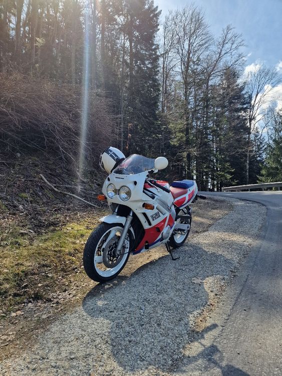 Yamaha FZR 600 Top Zustand (Gebraucht) in Dietschwil für CHF 2200 – nur ...